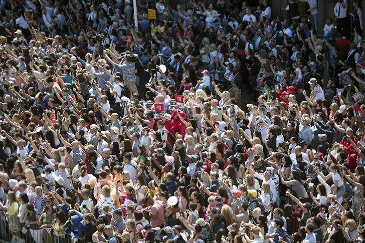 Iconic Royal Wedding Photos: 33 Iconic 'Can't Miss' Photos From The ...