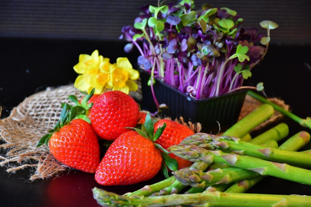 Spring Fruits And Vegetables: The Best Of Seasonal Produce That Pack In ...