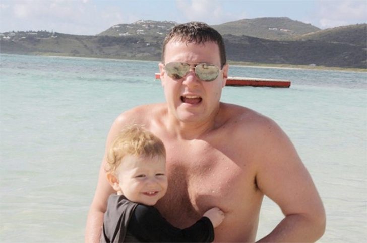 From Awkward Family Portraits To Epic Photobombs, These Hilarious Beach ...