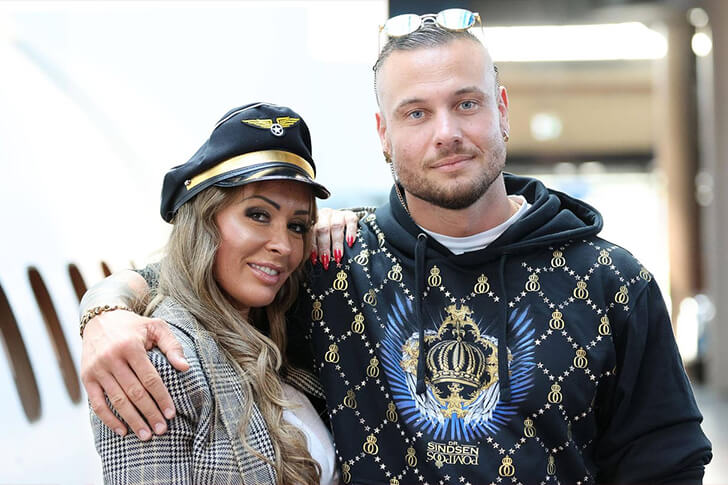 Still Together - German: BERÜHMTE PAARE, DIE DIE KRAFT DER LIEBE ZEIGEN ...