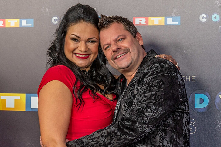 Still Together - German: BERÜHMTE PAARE, DIE DIE KRAFT DER LIEBE ZEIGEN ...