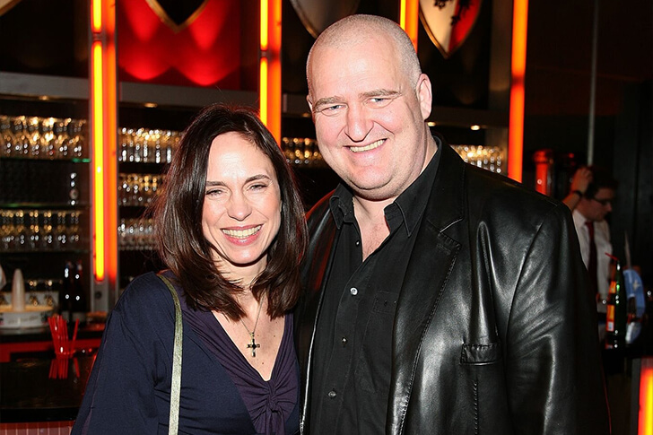 Still Together - German: BERÜHMTE PAARE, DIE DIE KRAFT DER LIEBE ZEIGEN ...