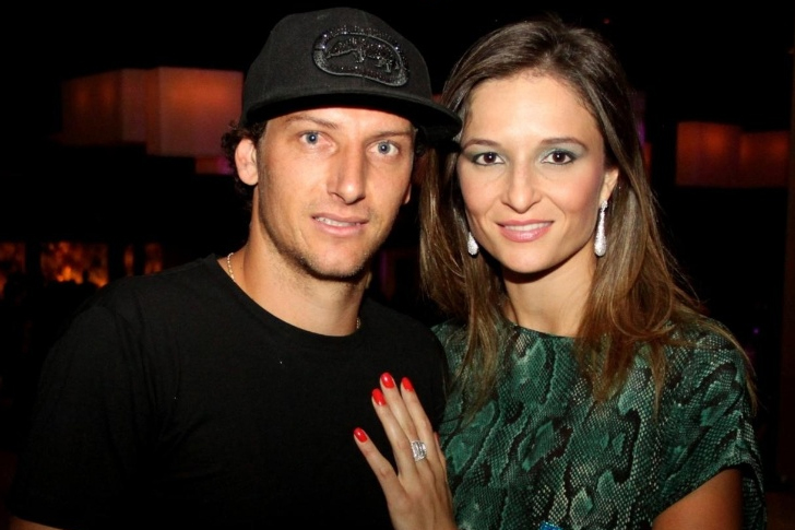 Amor e Futebol: Conheça Os Jogadores Que Também Fizeram Um Golaço Fora ...